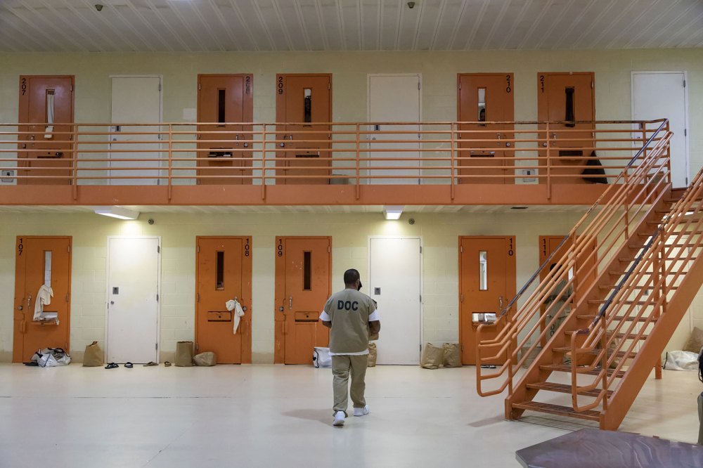 Long-Term Solutions to the Overincarceration of People With Mental ...